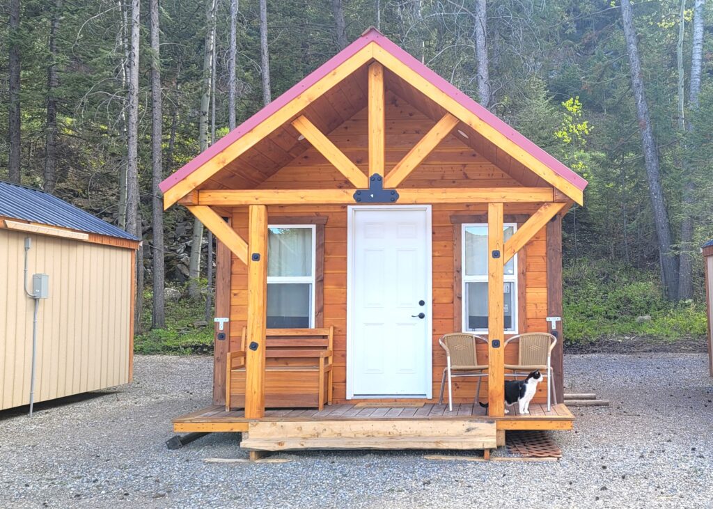 Deluxe Camping Cabin – Adanac Adventures